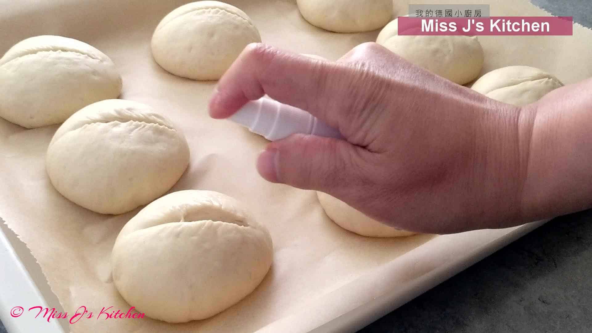 Deutsche Brötchen | Backen | Miss J's Kitchen